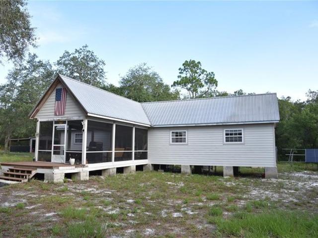 375 Buck Springs Rd, Palatka, FL 32177