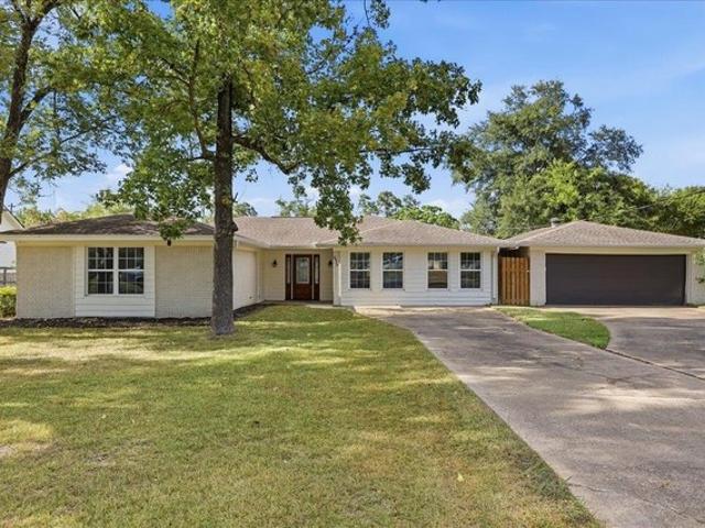 375 Dorothy Dr, Lumberton, TX 77657