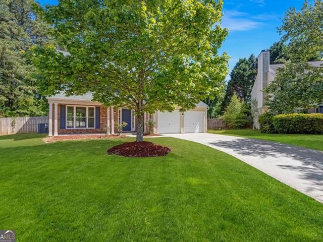 375 Darter Pt NW, Kennesaw, GA 30144