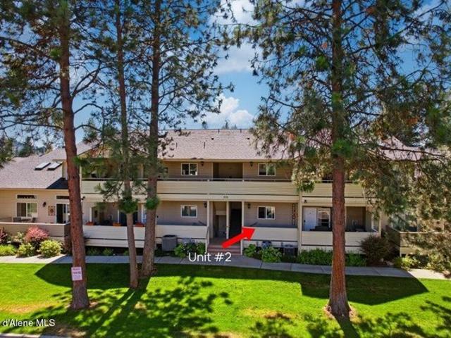 375 E Whispering Pines Ln Unit 2, Coeur d'Alene, ID 83815
