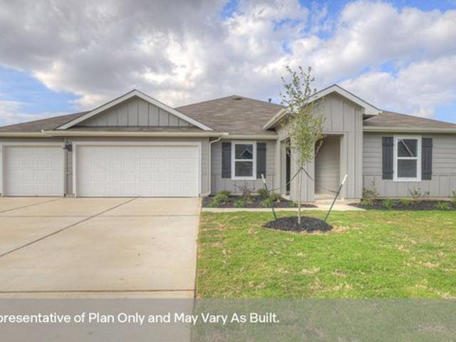 375 Elkins Prairie Dr, Lockhart, TX 78644