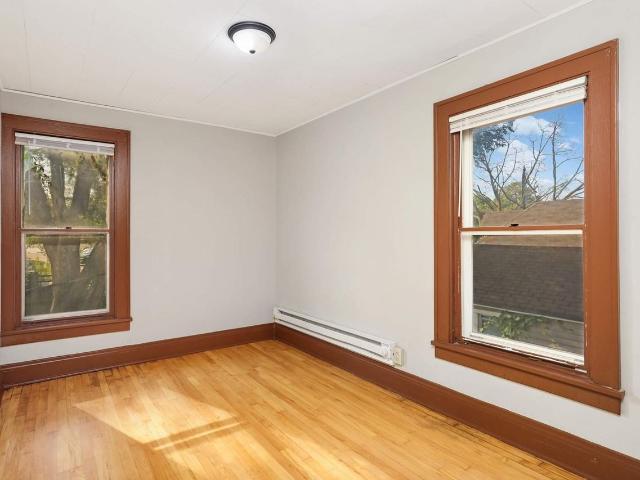375 Erie Street 3 Bedroom Apartment for Rent at 375 Erie St, St. Paul, MN 55102 West Seventh