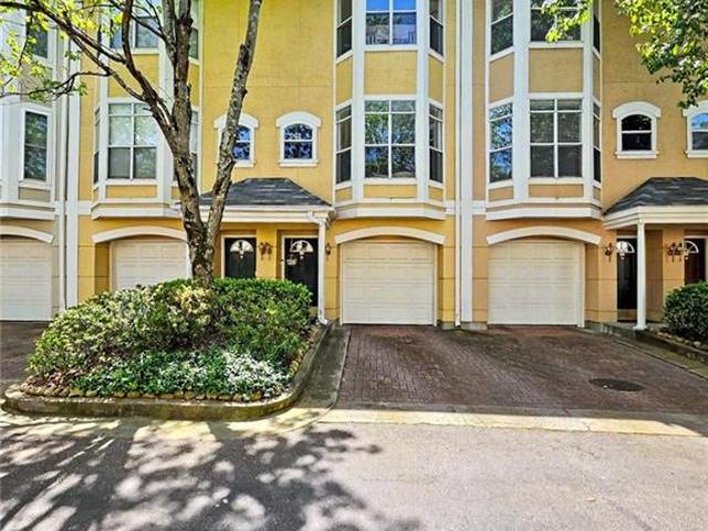 375 Highland Avenue NE 605
