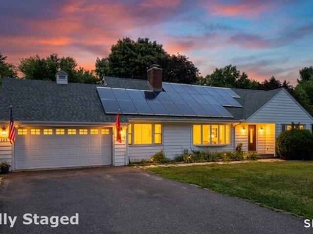 375 Long Hill Ave, Shelton, CT 06484