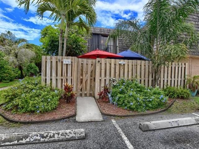 375 Lake Arbor Dr, Palm Springs Palm Beach County, FL