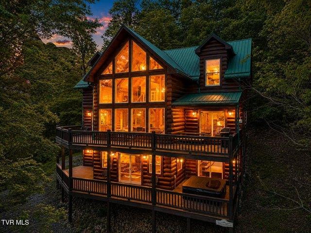 375 Lake Cabin Ln, Butler, TN 37640