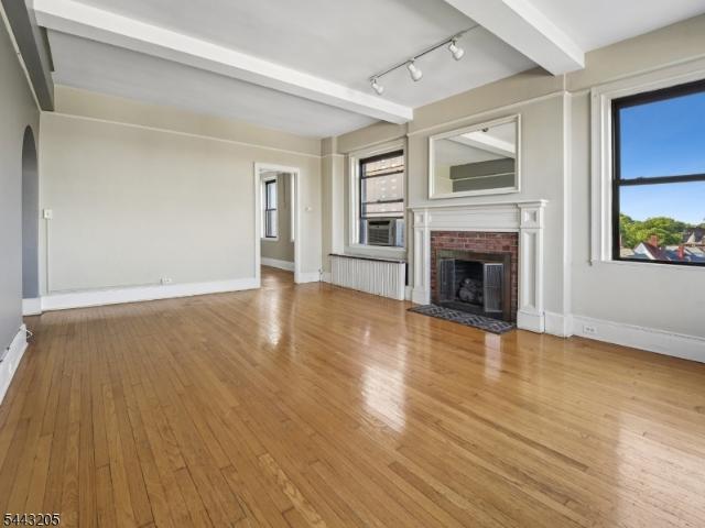 375 Mt Prospect Ave # 6AE