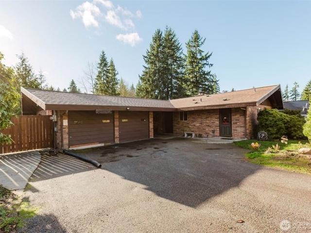375 NW Mosher Canyon Rd, Bremerton, WA 98311