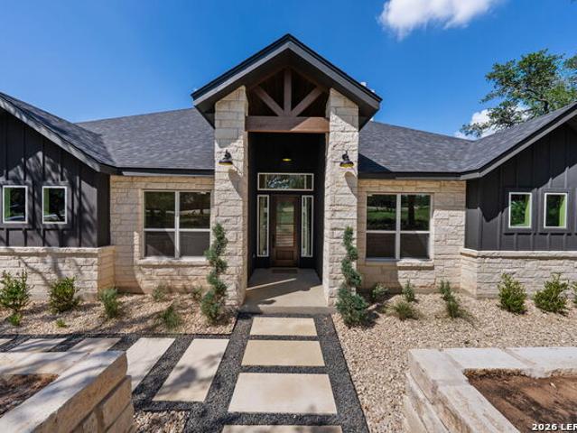 375 Shady Holw
