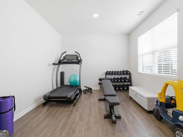 375 Starbuck Parkway