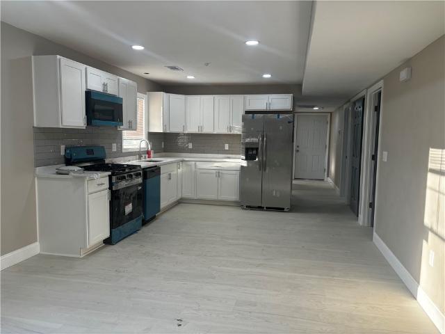 375 Public St, Unit 2, Providence, RI 02905 | MLS #1403 | Compass
