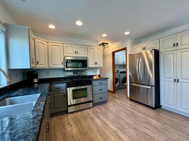 375 Regatta Dr