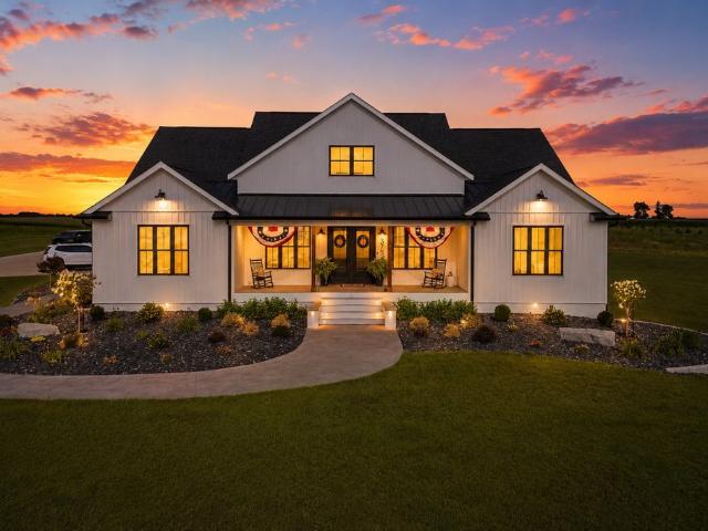 375 Ruby Court