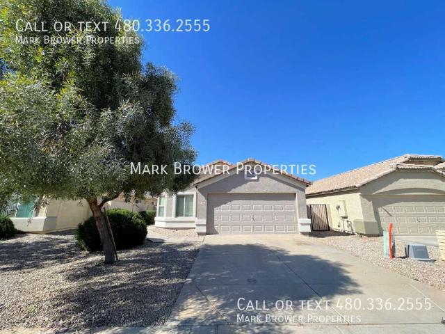 3766 W Santa Cruz Ave