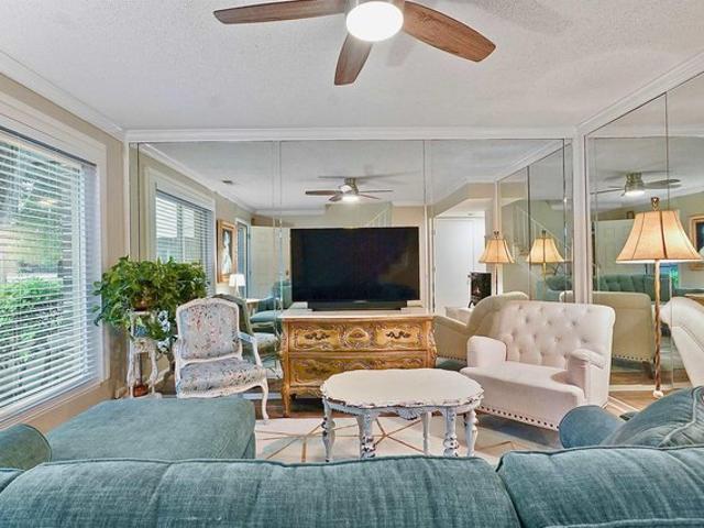 3767 Haven View Cir, Hoover, AL 35216
