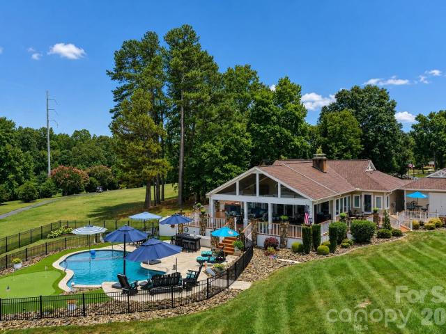 3768 Glenn Oaks Drive