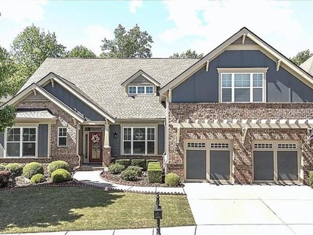 3768 Golden Leaf Pt SW, Gainesville, GA 30504