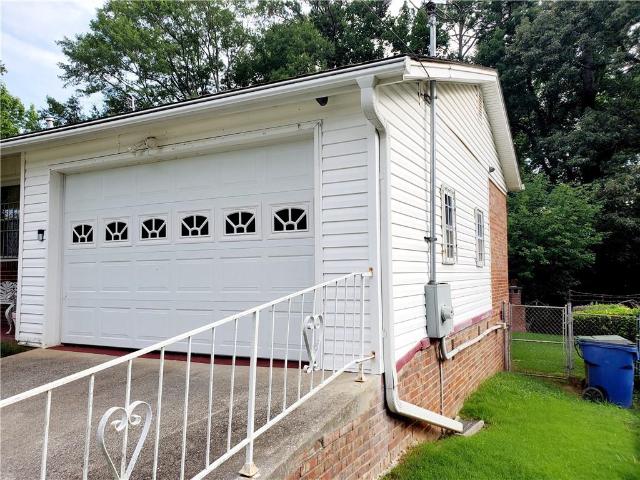 3769 Amber Rd NW, Atlanta, GA 30331 | MLS #7604 | Compass