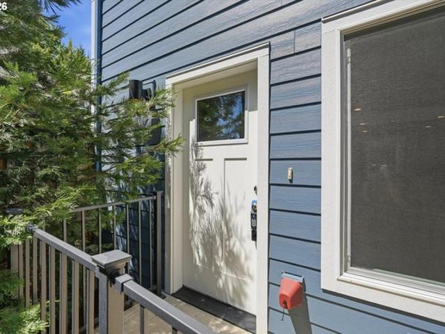 3769 SE 43rd Ave Unit B, Portland, OR 97206