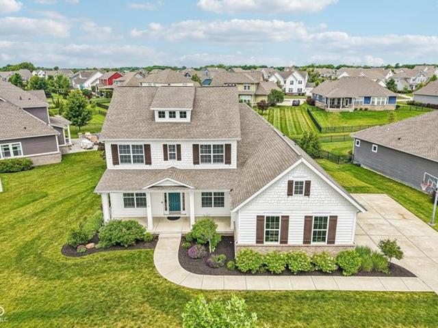 3760 Shady Lake Dr, Westfield, IN 46074