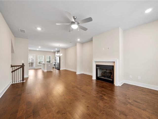 3761 Oxford Circle