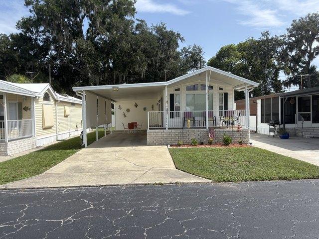 37629 Elder Ln, Zephyrhills, FL 33541