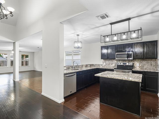 3763 Browning Bluff, San Antonio, TX 78245 | MLS #1926 | Compass