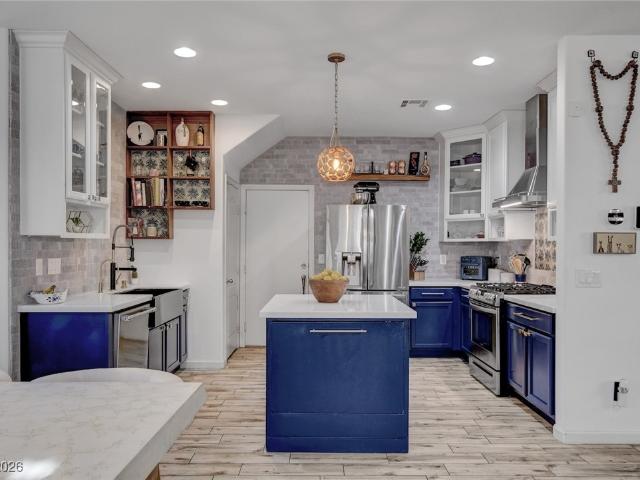 3763 Perugia Ct, Las Vegas, NV 89141 | Compass