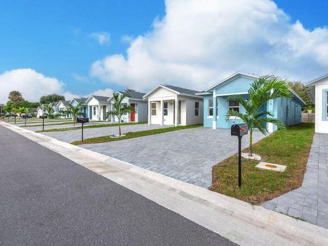 3763 Saginaw Ave, West Palm Beach, FL 33409 | MLS #R11133 | Compass