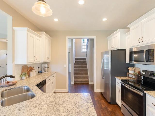 3763 Tradewinds Ter