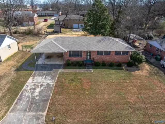 376 COLLEGE PARK CT NW, HUNTSVILLE, AL 35805 Single Family Res.