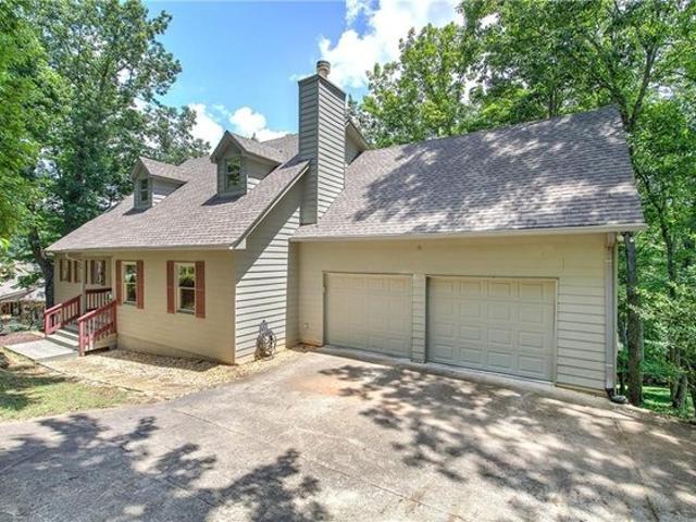 376 Alpine Dr, Jasper, GA 30143