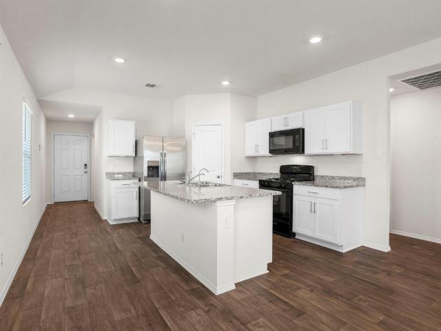 376 Euclid Ln