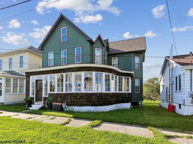 376 Fairfax Ave, Davis, WV 26260