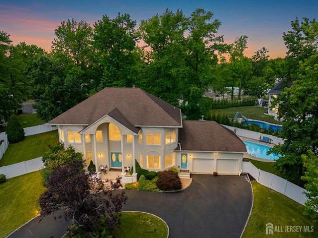 376 Morristown Rd, Old Bridge, NJ 07747