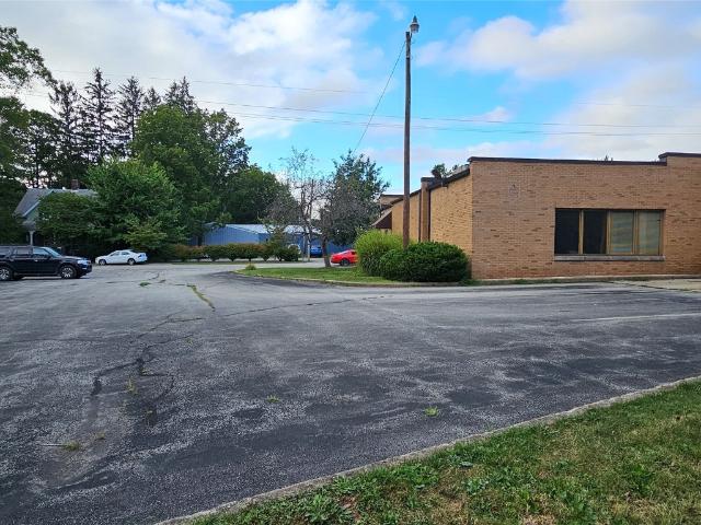 376 MAIN Street