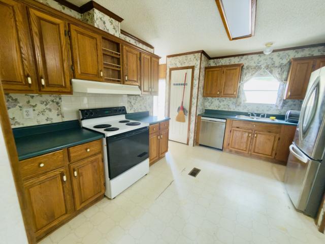 376 Red Top Rd