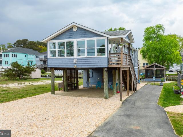 37740 Lagoon Ln, Ocean View, DE 19970 | MLS #DESU2110 | Compass