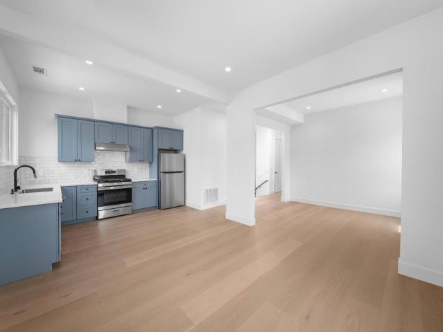 3774 Mission Street