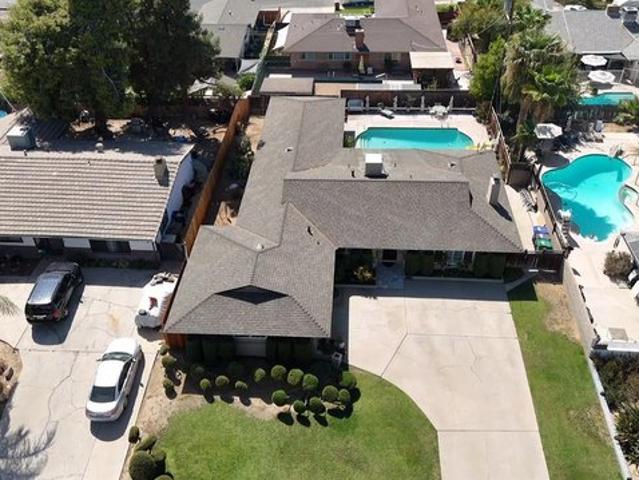 3774 Dalehurst Dr, Bakersfield, CA 93306