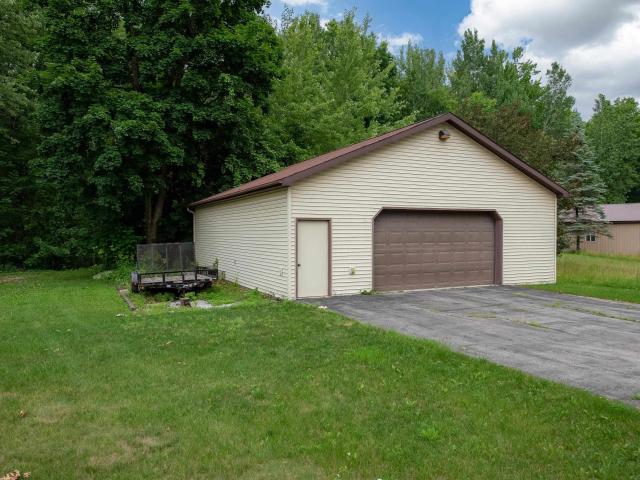 3775 Oakridge Drive