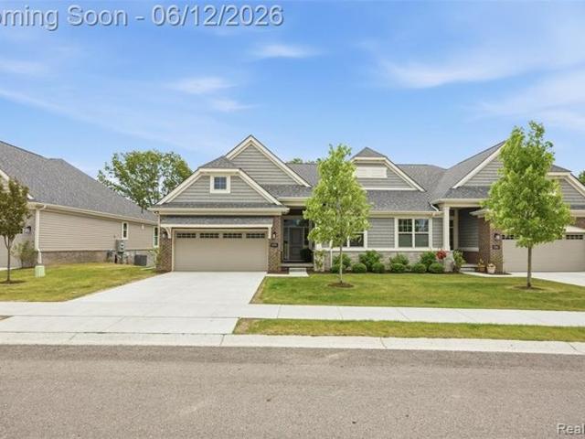 3775 Druid Dr, Brighton Township, MI 48114