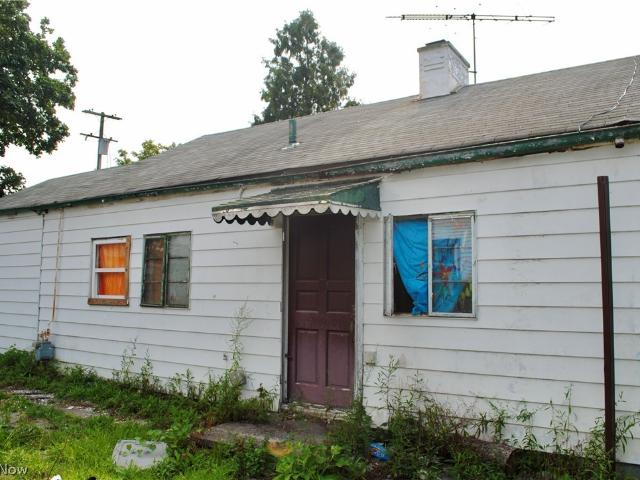 3775 Highland Road