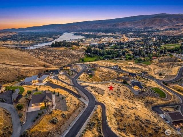 3775 Sky Crest Ln Lot 11, Wenatchee, WA 98801