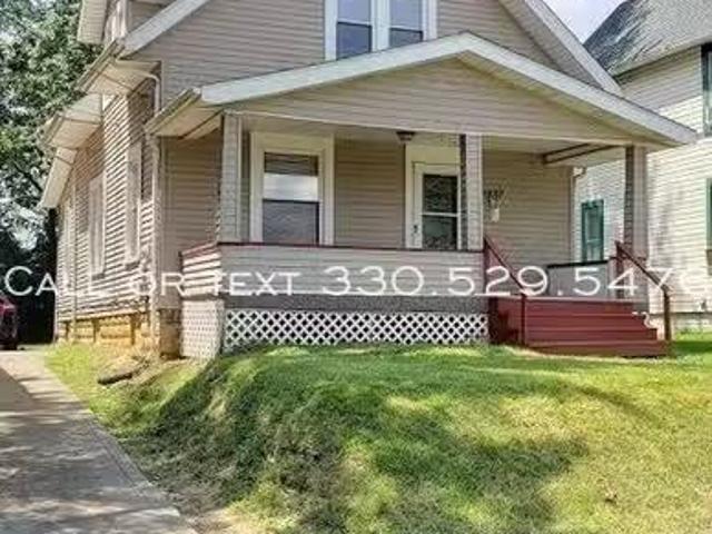 37765958 1937 Maple Ave Ne