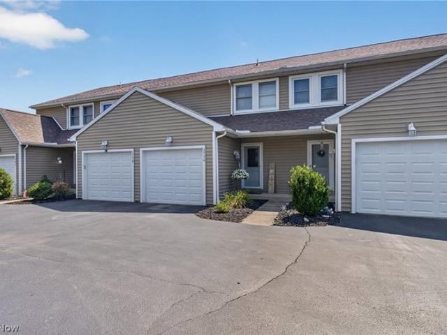 3776 Mercedes Pl, Canfield, OH 44406