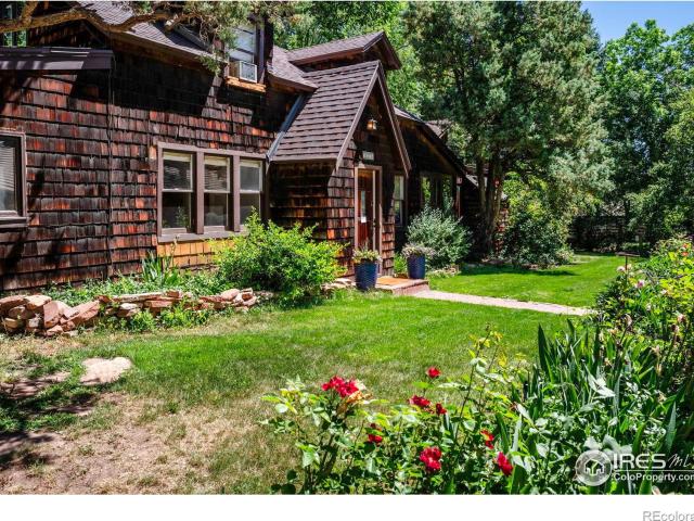 3776 Orange Lane