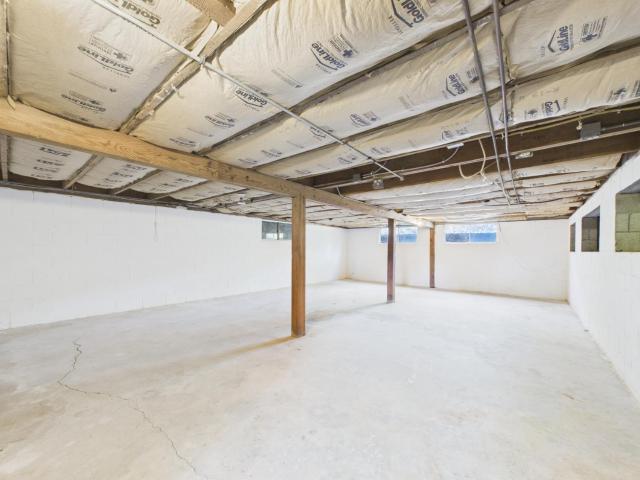 37777 China Creek Rd, Oakhurst, CA 93644 | Compass