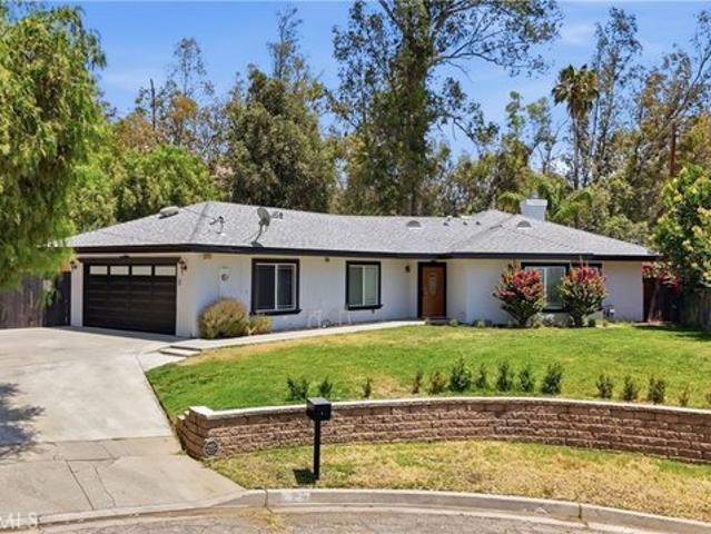 3777 Elm Ave, San Bernardino, CA 92404