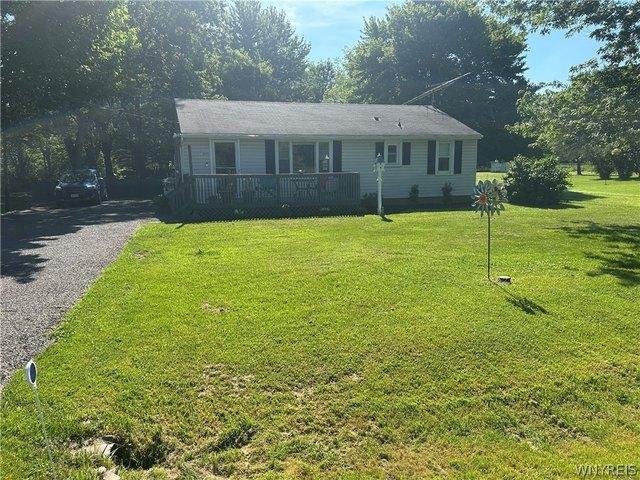 3777 Randall Rd, Ransomville, NY 14131